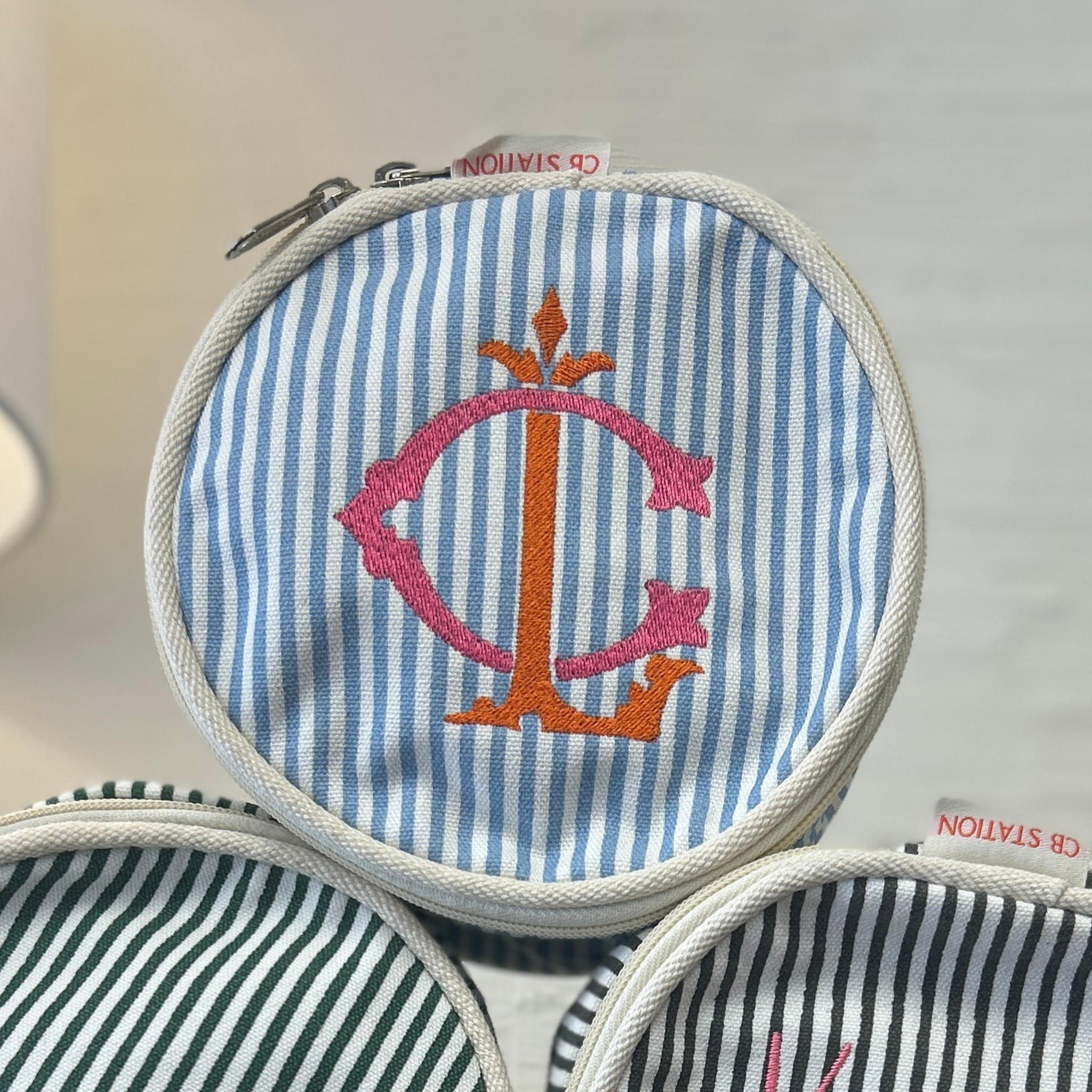Striped Circle Case – Lowcountry Stitch